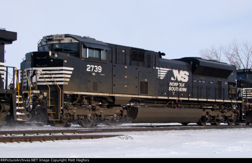 NS 2739